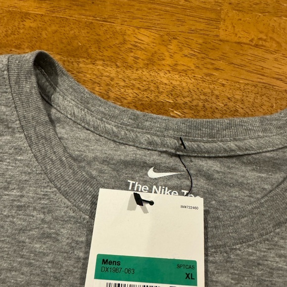 Nike | Shirts | Nike Mens Big Just Do It Training Tshirt Xl Gray Dx987 ...